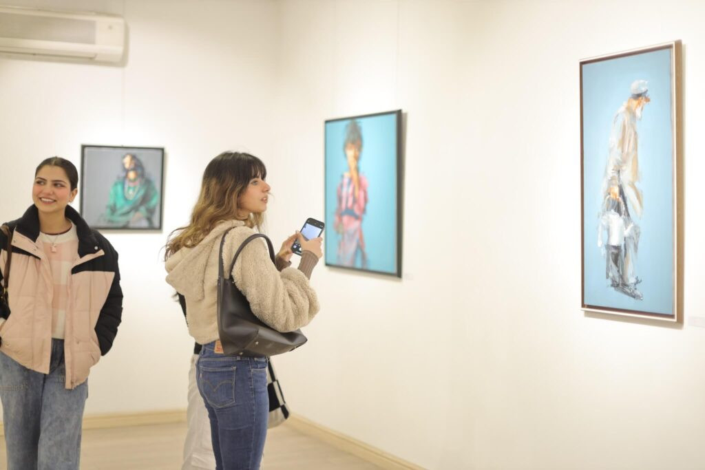 Navigating the History and Significance of Contemporary Art - Ejaz Art ...